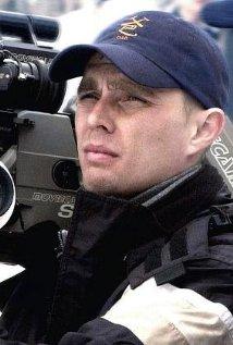 Ήρωες και Στρατιώτες: Το Κενό (2014)